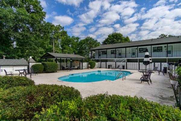 Mill House Nest - Saluda, NC