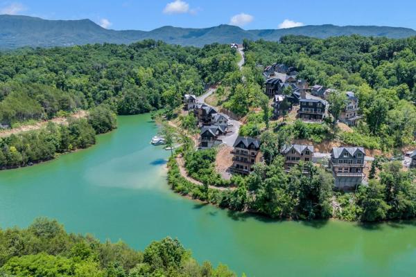 Canoe Cove By American Patriot Getaways - Douglas Lake, Dandridge