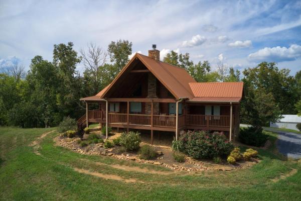 Cedar Creeks By American Patriot Getaways - Dandridge, TN