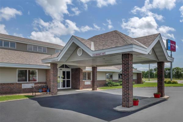 Surestay Plus Hotel By Best Western Litchfield - Minnesota