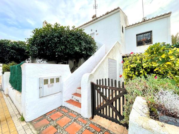 Pleasant Studio House In Front Of Beach - Roquetas de Mar