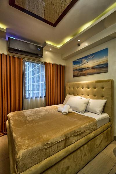 Shore 2 Reminisce - Manila