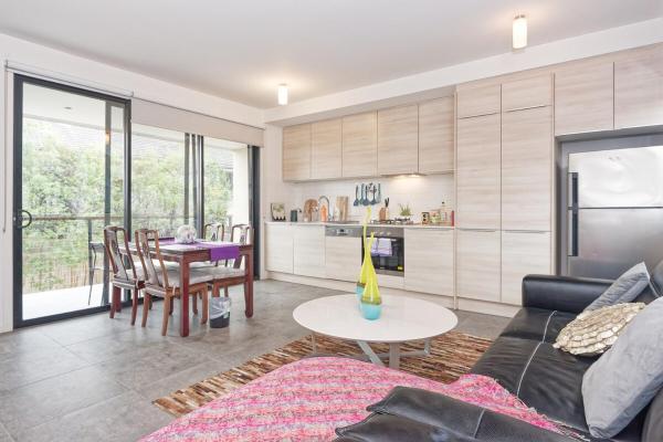 Stunning 2bdr Family Townhouse At Keilor East Tf1belle25 - St Albans