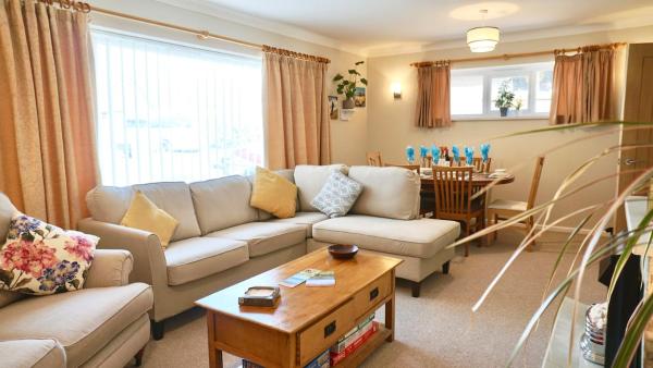 Ideal Family Holiday Home - Exeter