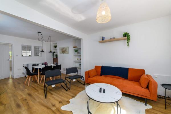 Bright & Spacious 3 Bed Home Minutes Frm Bike Park - South Wales