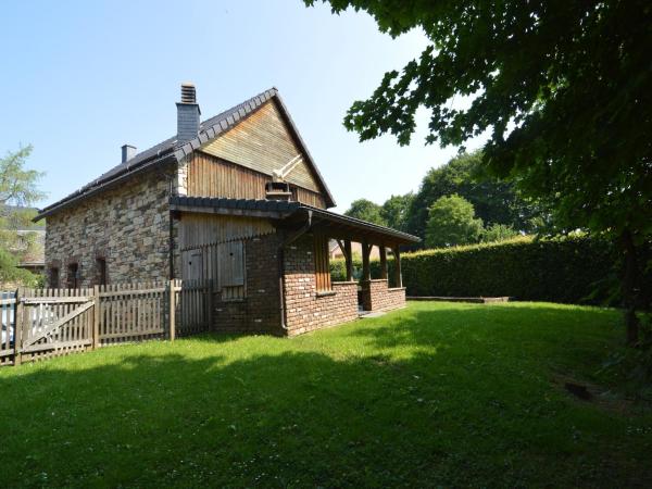 Chalet Retreat With Sauna - Montjoie