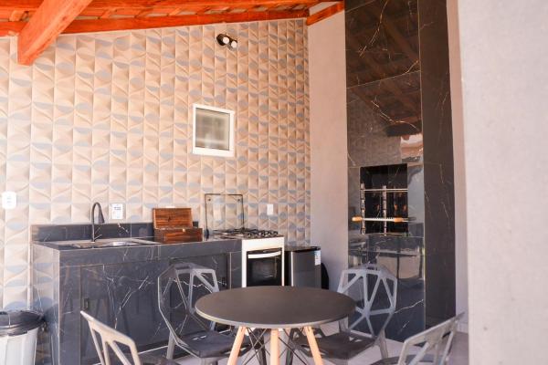 Casa Com Garagem E Churrasqueira Em Otima Regiao - Olímpia