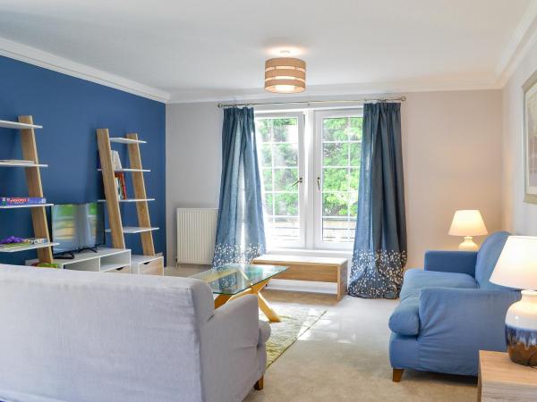 Powderhall Brae - Edinburgh