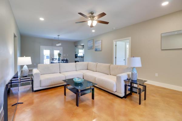 Quiet Hill Country Home 1 Mi To Lake Lbj Access! - USA