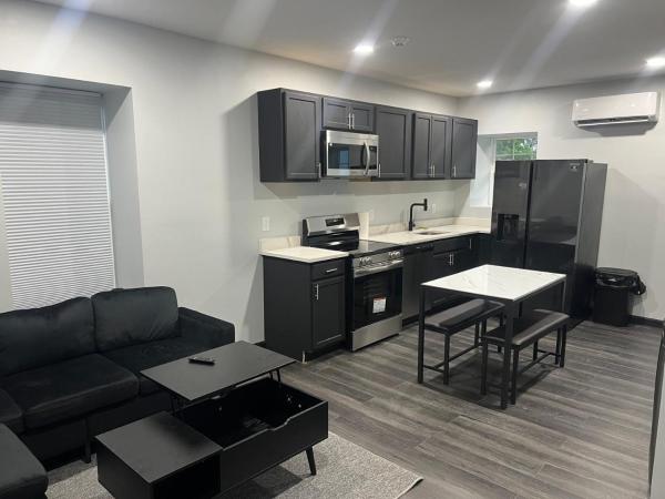 1368 Central Ave Apt#1 - Saratoga, NY