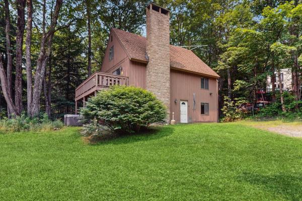 Ski Haus Retreat - Unit B - Mount Snow, VT