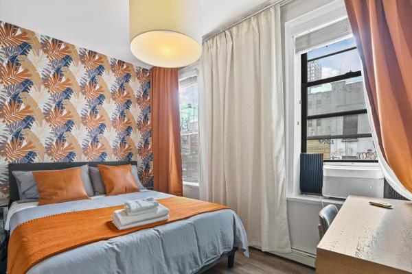 2bd Urban Ease In Lower East Side - New York