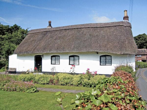 Childe Of Hale Cottage - 27896 - Guernsey