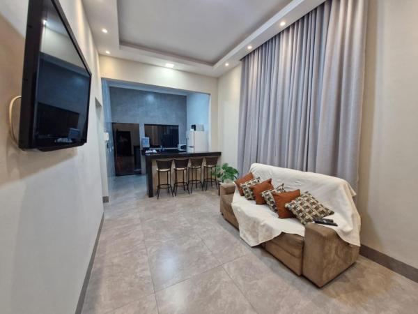 Casa Completa Com Suítes Para Até 10 Pessoas - Barretos