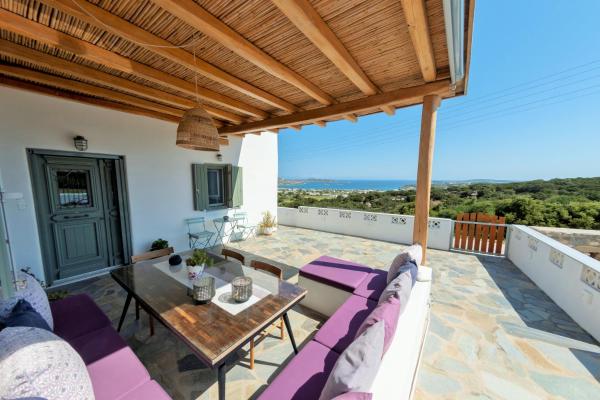 The Old Barn, Naousa Paros - Paros