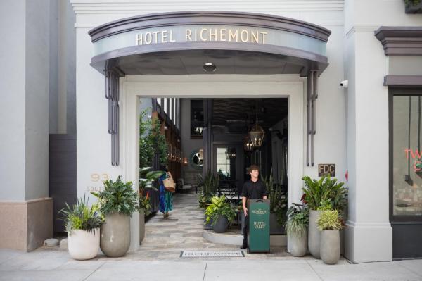 Hotel Richemont - Folly Beach, SC