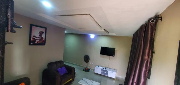 2 Bedroom Service Apartment - Ibadan