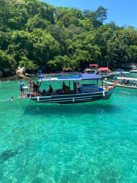 Barco Ilha Dos Cocos Passeios E Pesca Esportiva Em Paraty - Paraty