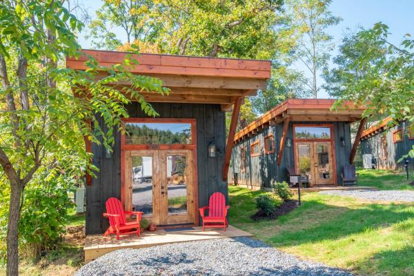 1 Mile To Downtown West Jefferson Camping Cabin #2 - West Jefferson