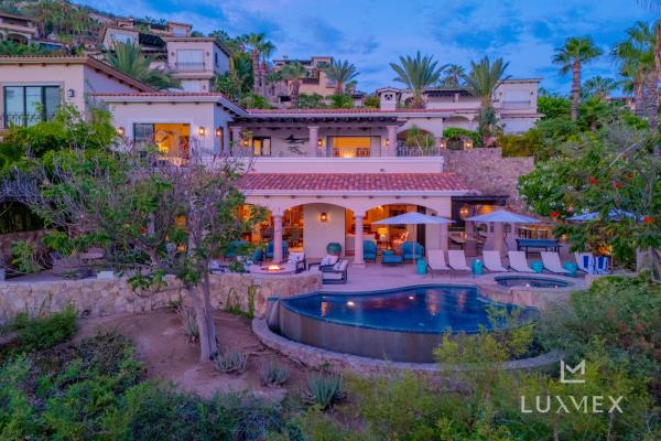 Amazing 5bd Villa Del Mar Villa With Full Staff And Steps From The Beach - Baja California Sur