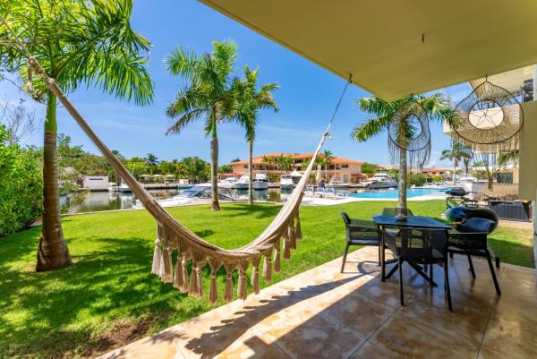 Ground Floor Paradise With Marina View And Pool Paddleboard Included - Puerto Aventuras