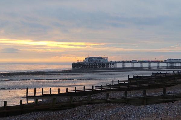 Central Worthing, Seafront ,Balcony Flat - Steyning