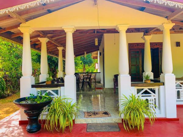 Chill Spot Hostel Sigiriya - Sri Lanka