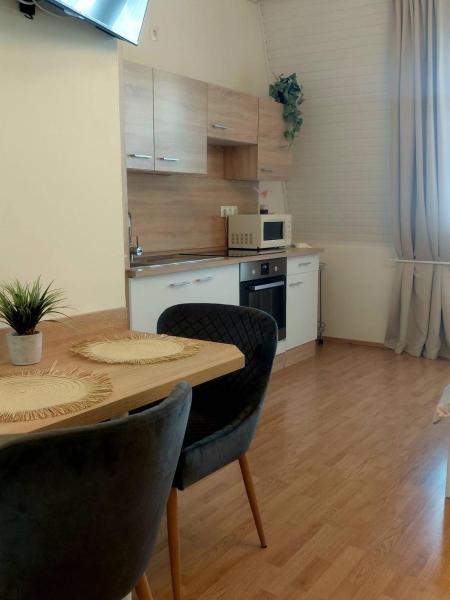 Mona Apartman - Vonyarcvashegy