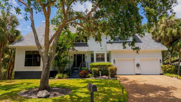 The Bayside Villa - Anna Maria Island, FL