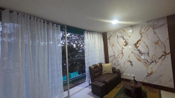 Apartamento Parque Deportivo, Clinicas Y Av 60 Con Parqueadero Cubierto - Ibagué