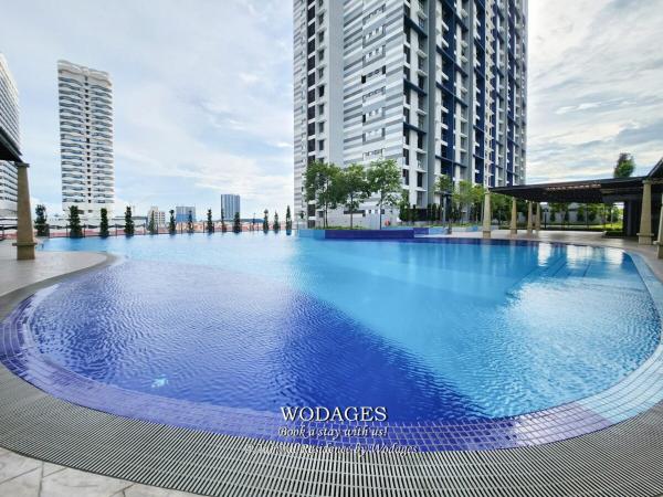 Admiral Residence - Pool View-3br-balcony-near Jonker Street By Wodages - Malacca