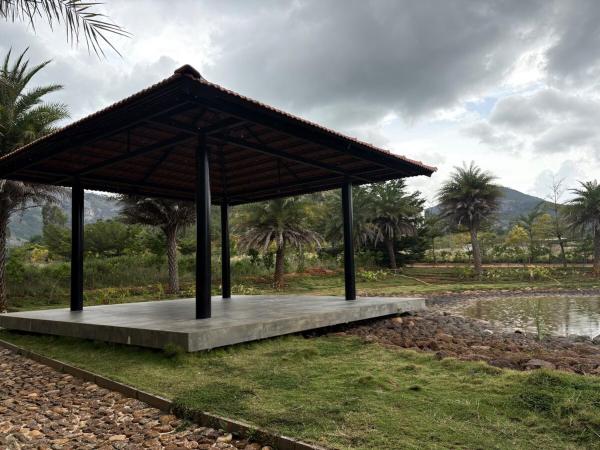 Green Cave Cozy Studio Room - Nandi Hills