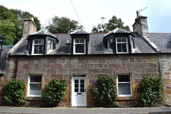 3 St Gilbert Street - Dornoch