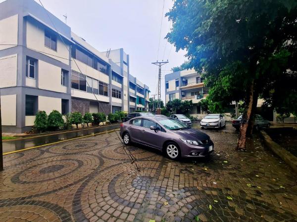 Haven Lodge - 3br Entire Apartment In Gulberg - Lahore