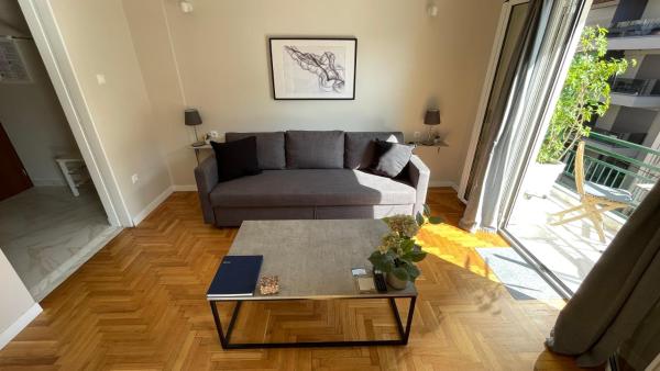 2 Newly Renovated Charming Apartments Steps From Panormou Metro Station - Athens