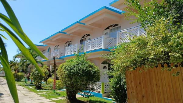 Fun Holiday Beach Hotel - Jamaica