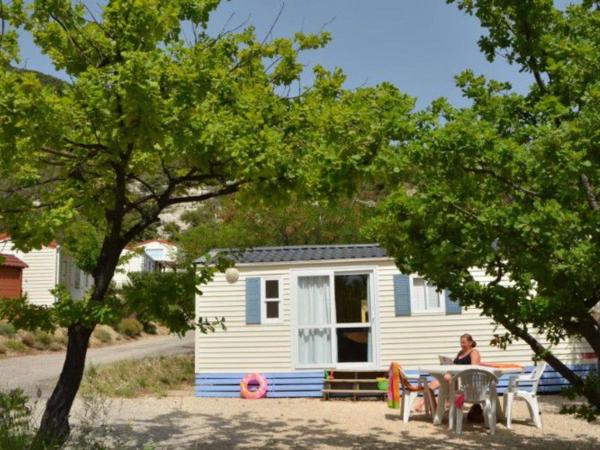 Mobil-home Confortable Avec Terrasse Pour 4 Personnes - Api-1-52-538 - Dieulefit