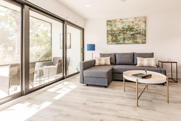 Park Shore Resort 1st Floor Condo, Bldg I 152 - 네이플스