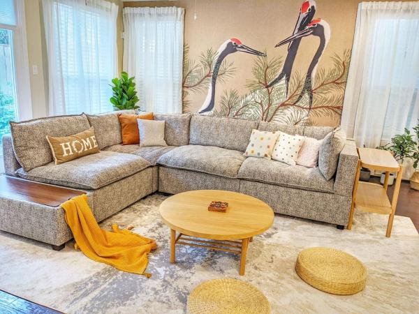 Crane House At Rice Military Pinball Arcade Pet - Houston, TX