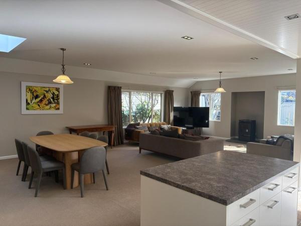 Alpine Rose Retreat - Arrowtown