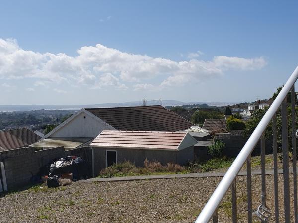 Swiss Valley Retreat - Llanelli