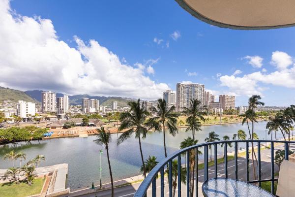 01 Free Parking 10 Min Beach 2br-waikiki Ala Moana - Honolulu