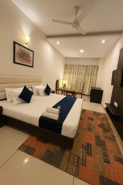 Hotel Jb Residency Zirakpur Chandigarh # Large Rooms # Balcony Rooms # Top Rated - Panchkula