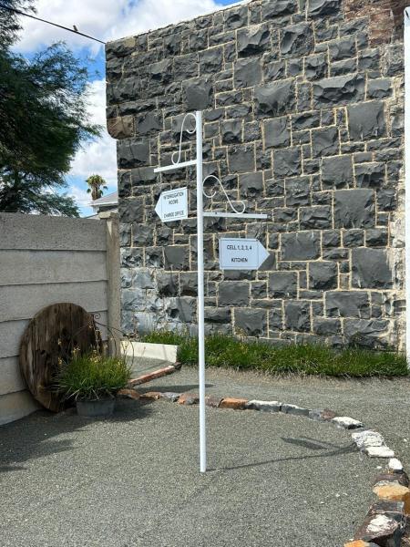 Vyfster - Old Jail - Britstown