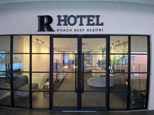 R Hotel Aeropod - Putatan