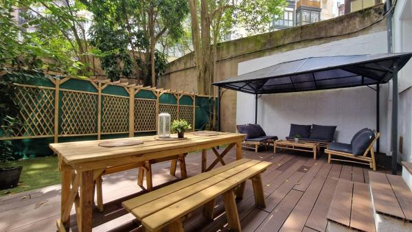 Unique Location - 130m2 & Garden Close To Museums - Portugalete