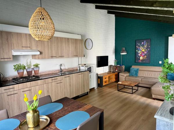 Gehele Bungalow Zuid-limburg Op Een Park - Heerlen