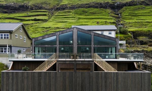 Hotel Vík - 3 Br Wellness Villas With Sauna, Jacuzzi & Panoramic Views - Îles Féroé