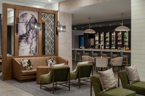 Renaissance Chicago North Shore Hotel - Niles