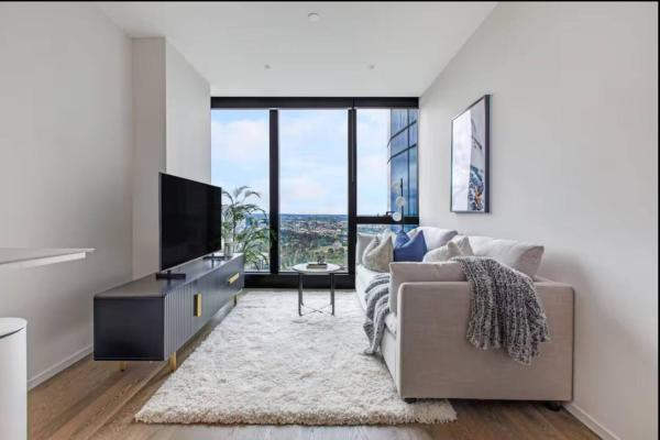 Skyline View In The Heart Of Southbank - Cremorne